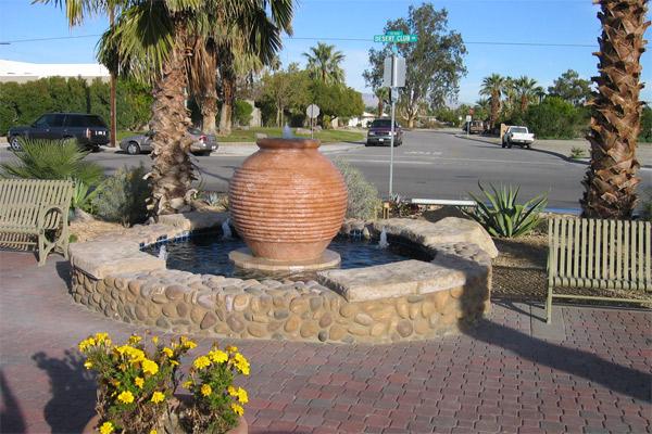 The Aladdin Ribbed Fountain - ConcreteCreationsLA